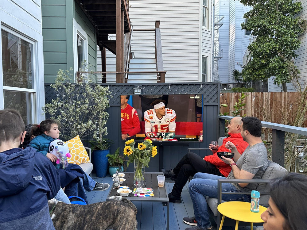 Can You Leave a TV Outside in the Cold? Outdoor TV vs Indoor TV in Win ...